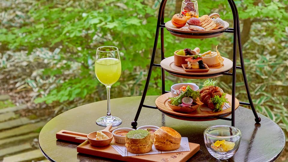 Hotel Restaurants and Bar in Gora Hakone | Hyatt Regency Hakone Resort ...