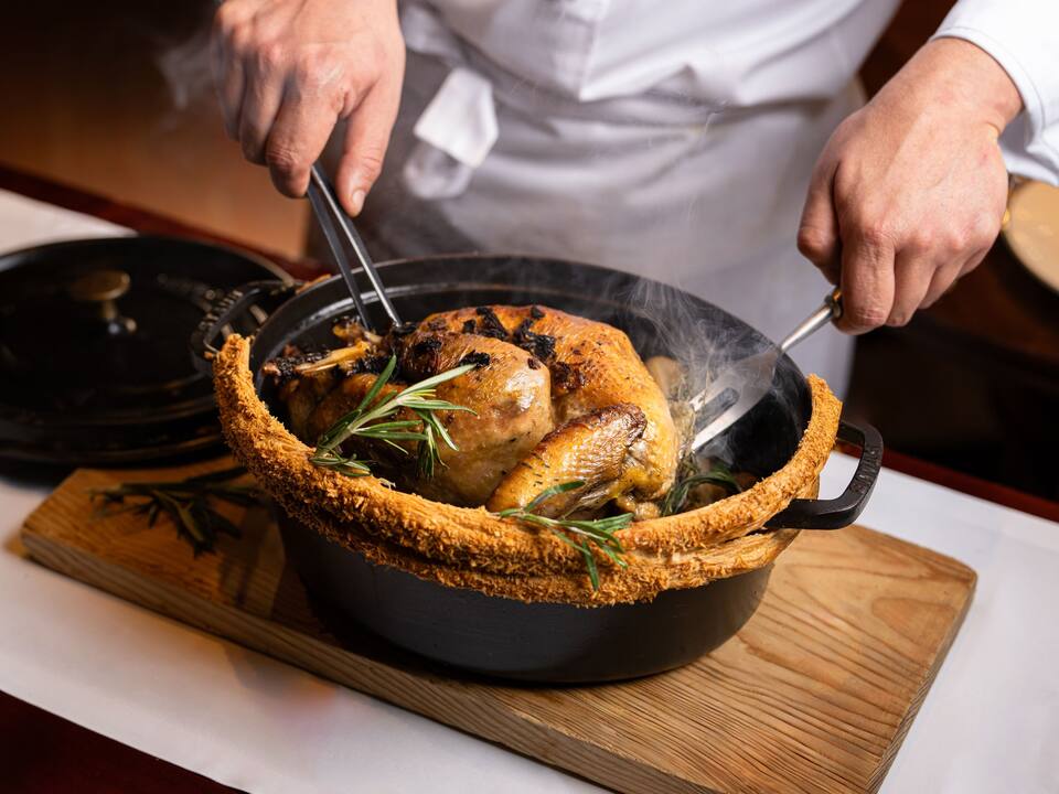 Hugo’s | Hyatt Regency Hong Kong, Tsim Sha Tsui