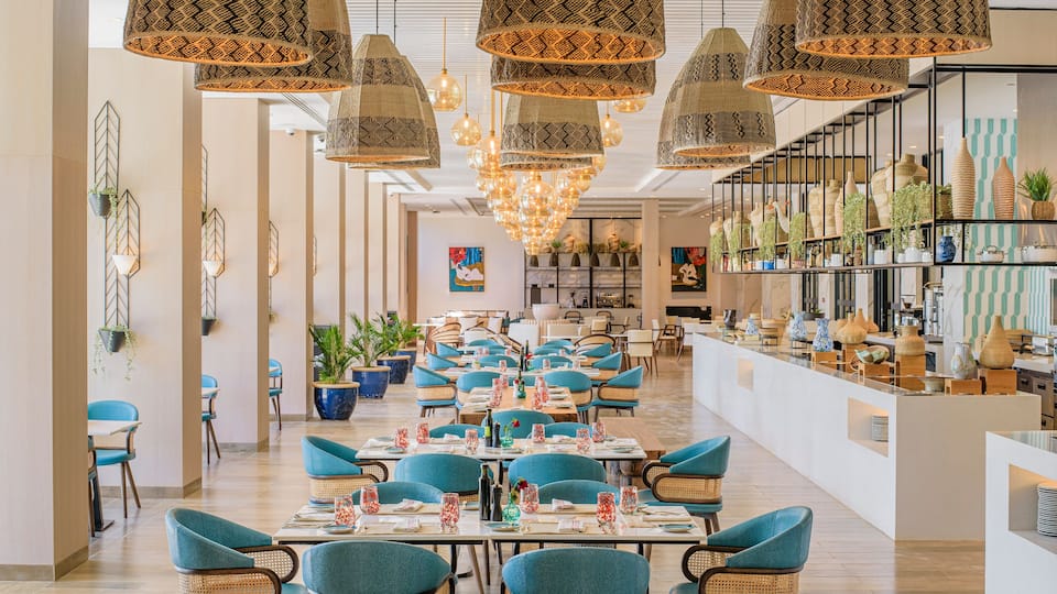 Harare restaurants - La Fontaine | Hyatt Regency Harare The Meikles