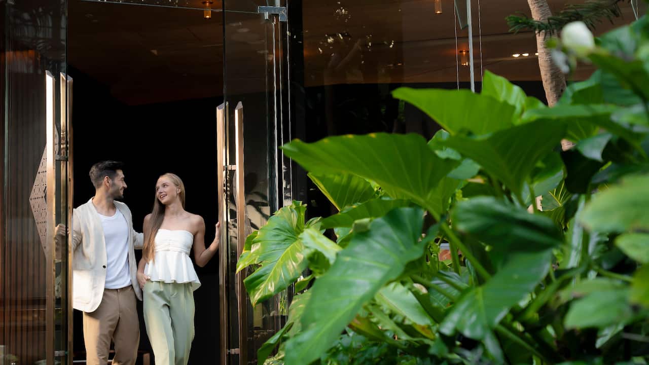 Exclusive Club Lounge | Regency Club at Hyatt Regency Bangkok Sukhumvit