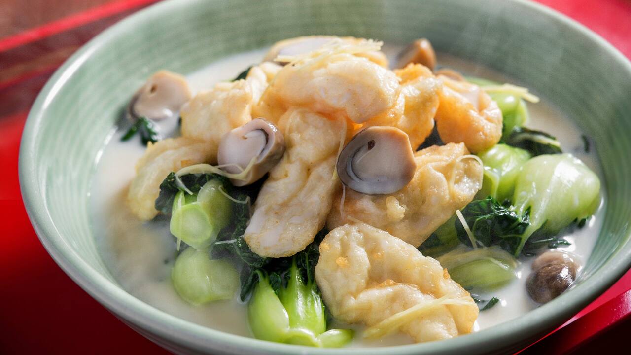 Sha Tin 18 | Authentic Peking Duck | Hyatt Regency Hong Kong, Sha Tin