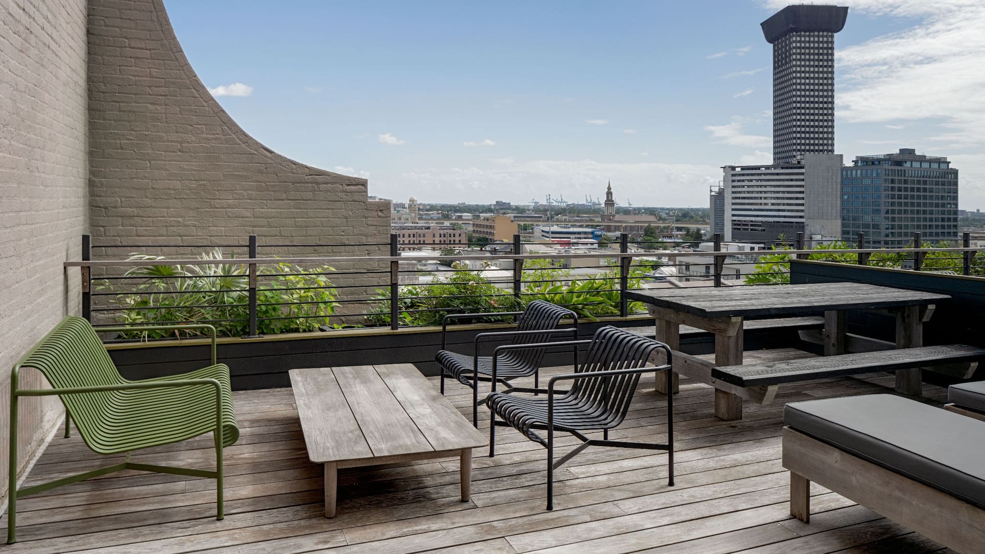 Hotel Rooms in New Orleans - The Barnett