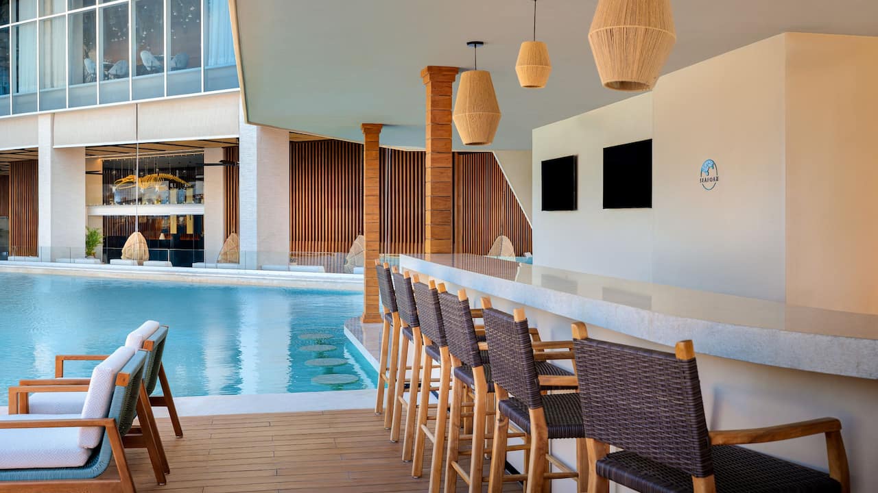 Photos and Reviews | Hyatt Vivid Grand Island