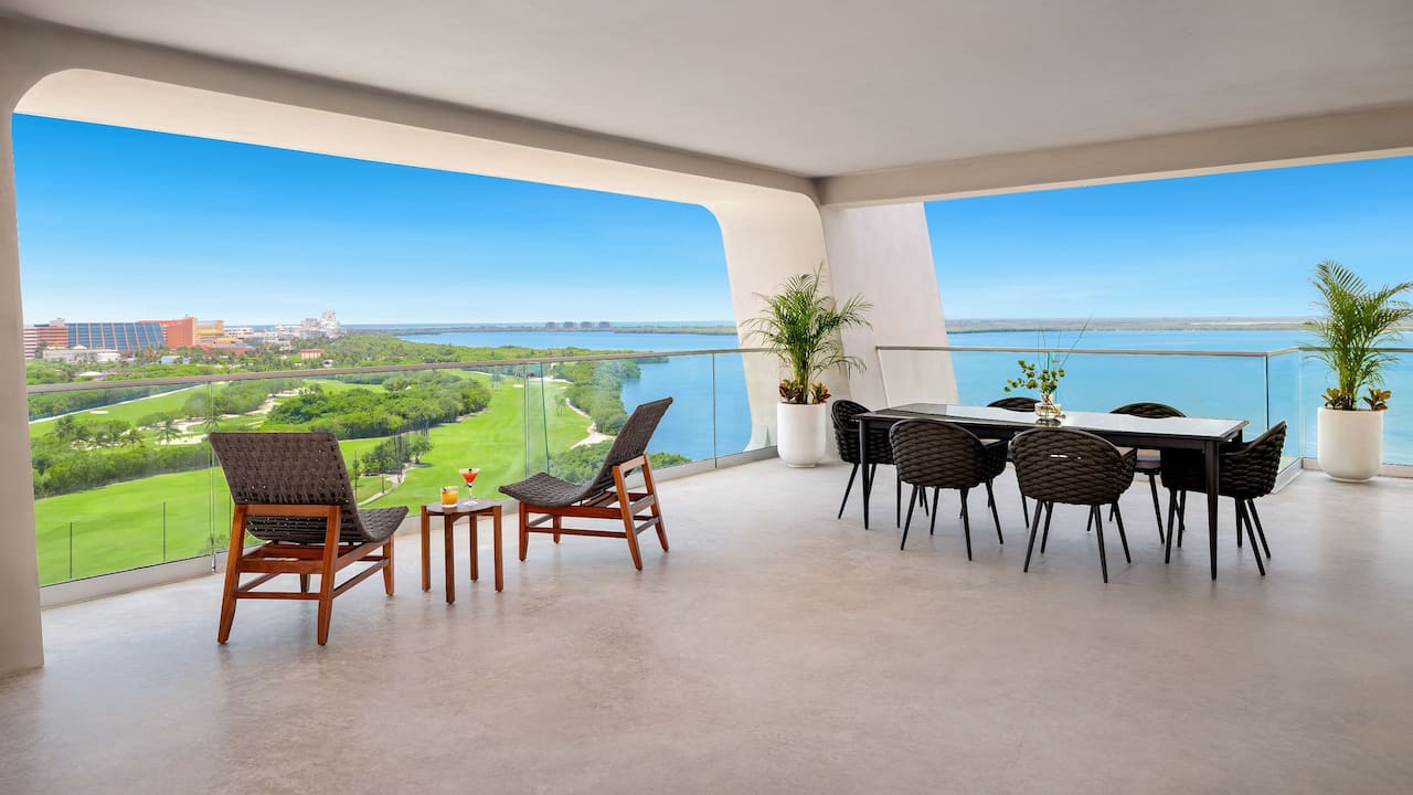 Photos and Reviews | Hyatt Vivid Grand Island