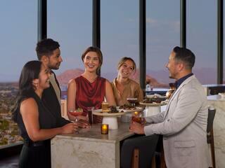 Hyatt Regency Phoenix | Book Your Downtown Convention Center Stay