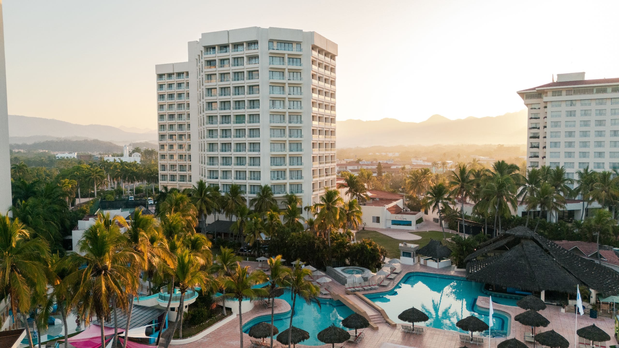 Family-Friendly Resort on Mexico's Pacific Coast | Sunscape Dorado ...