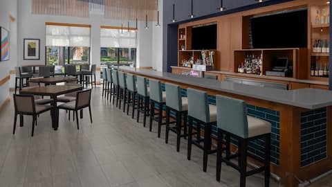 Restaurants in Boca Raton | Hyatt Place Boca Raton / Downtown