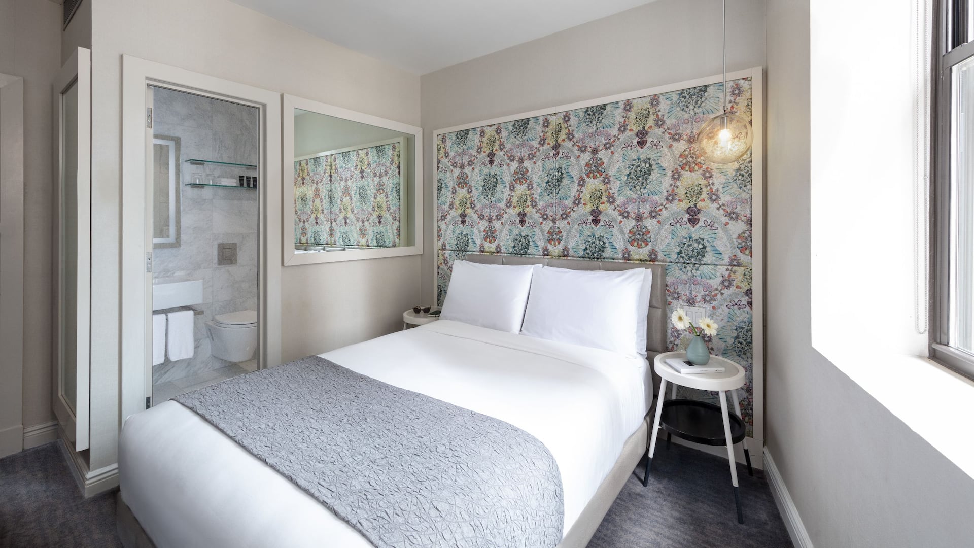 Midtown Manhattan NYC Boutique Hotel | Dream Midtown, by Hyatt