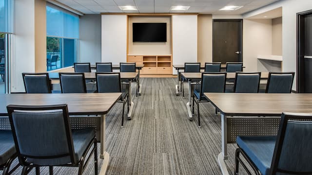 Hotel In Linthicum, MD | Hyatt House BWI Airport / Baltimore