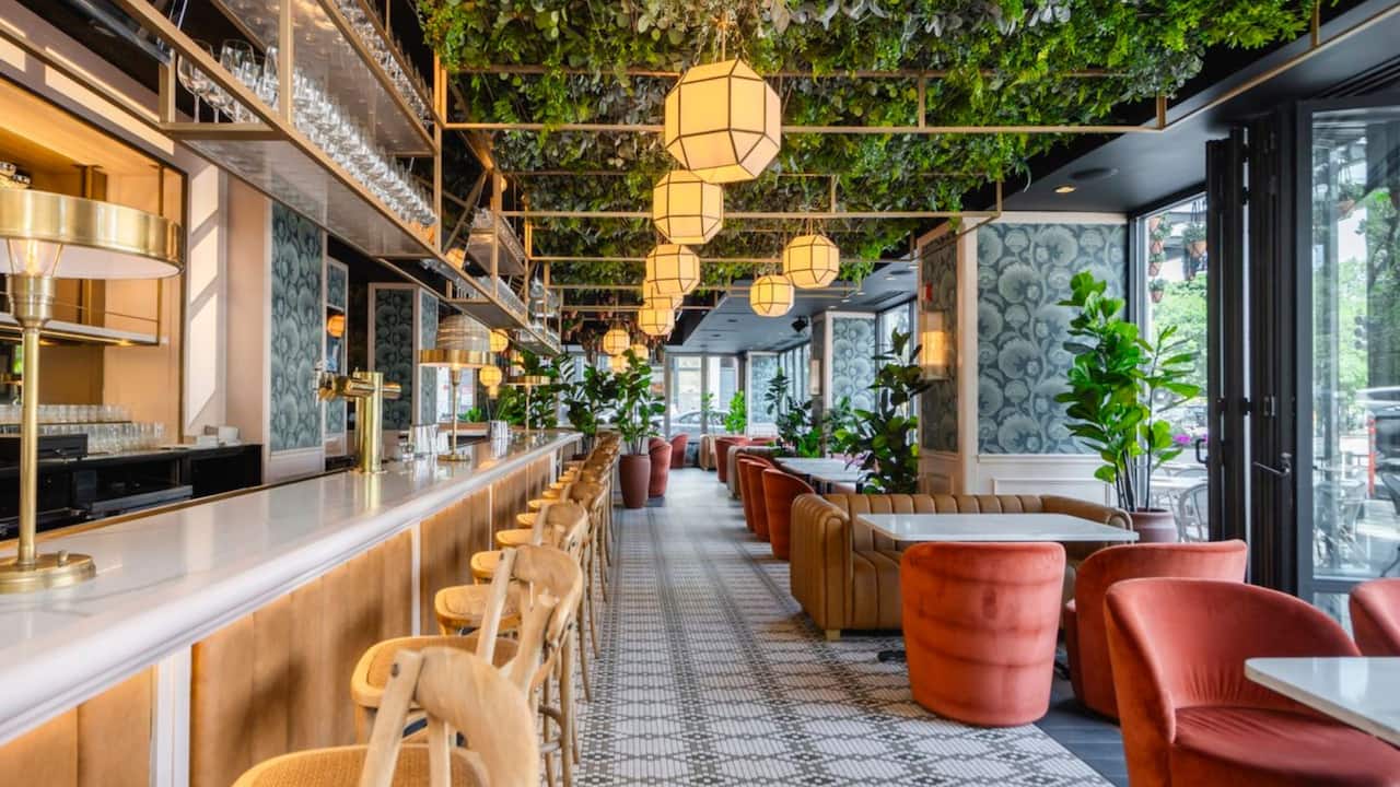 J Parker Rooftop Bar in Chicago | Hotel Lincoln | JDV by Hyatt