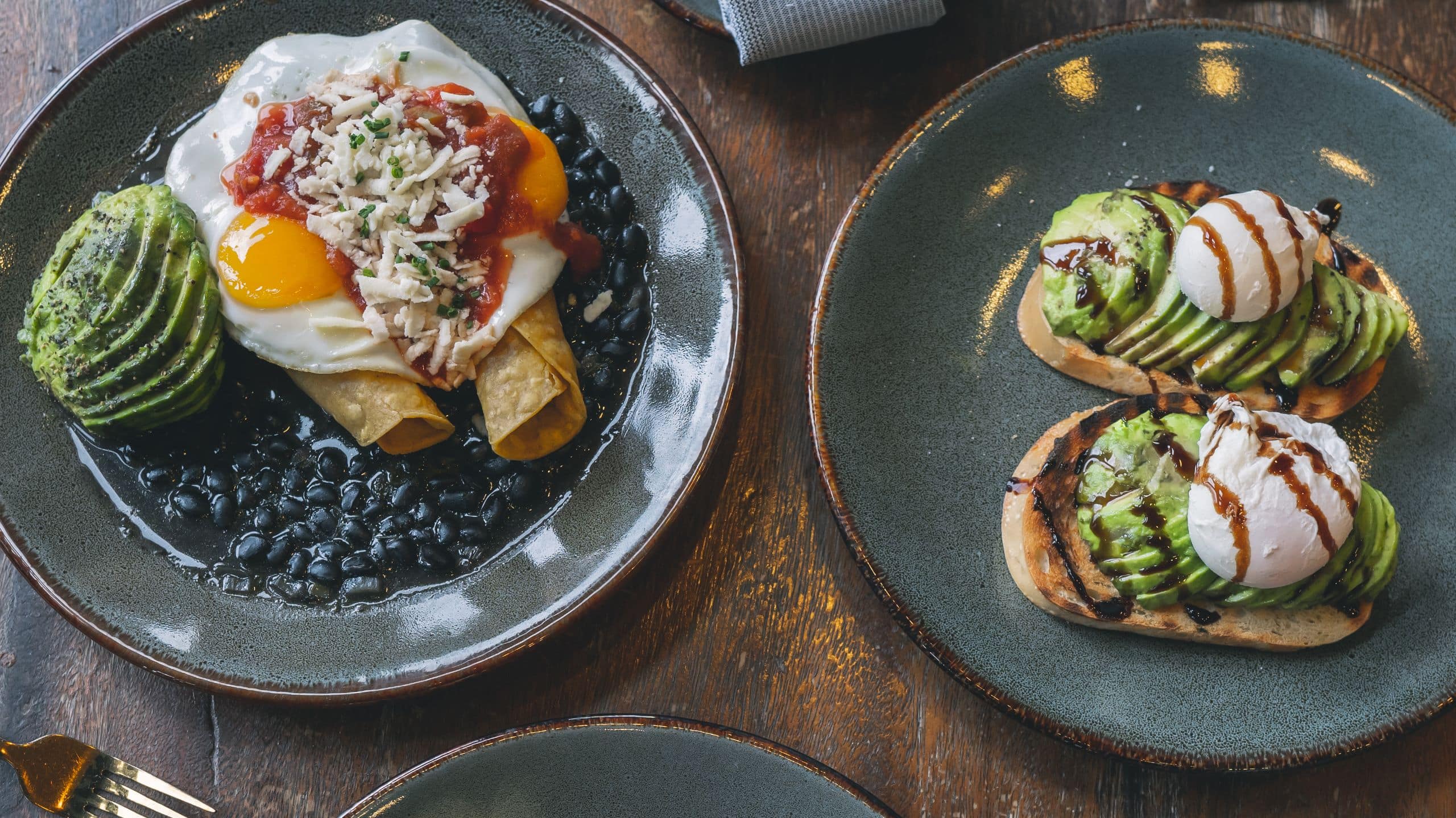 Escala Provisions Company Restaurant & Bar