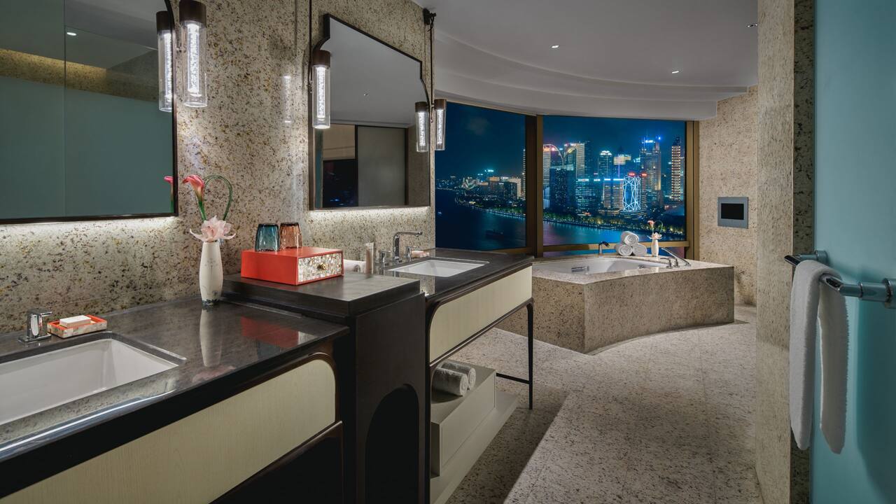 Luxury 5 Star Hotels in Shanghai , China丨Hyatt on the Bund丨Hyatt