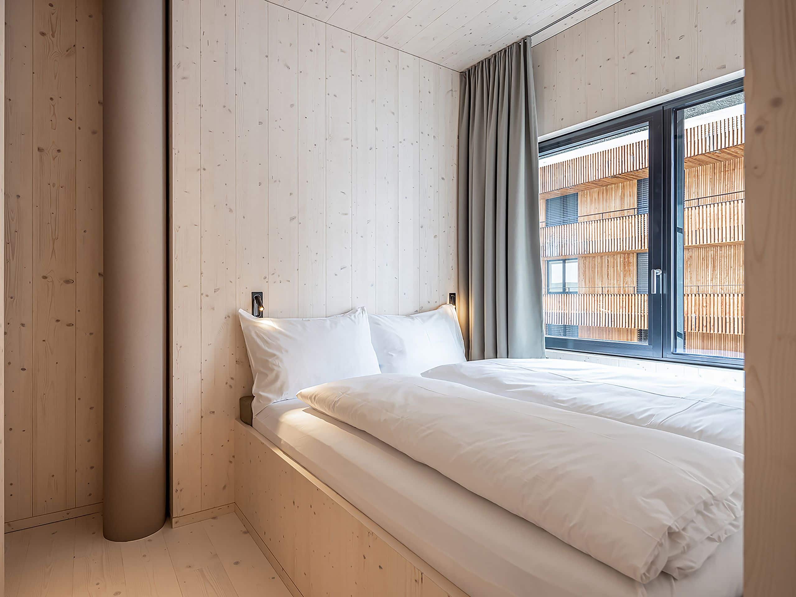 Flims Hotel Rooms & Studios | Me and All Hotel Flims