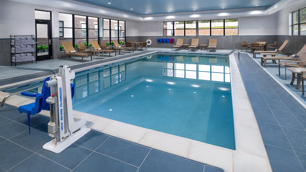 Extended Stay Hotel In Auburn Hills | Hyatt House Auburn Hills / Detroit