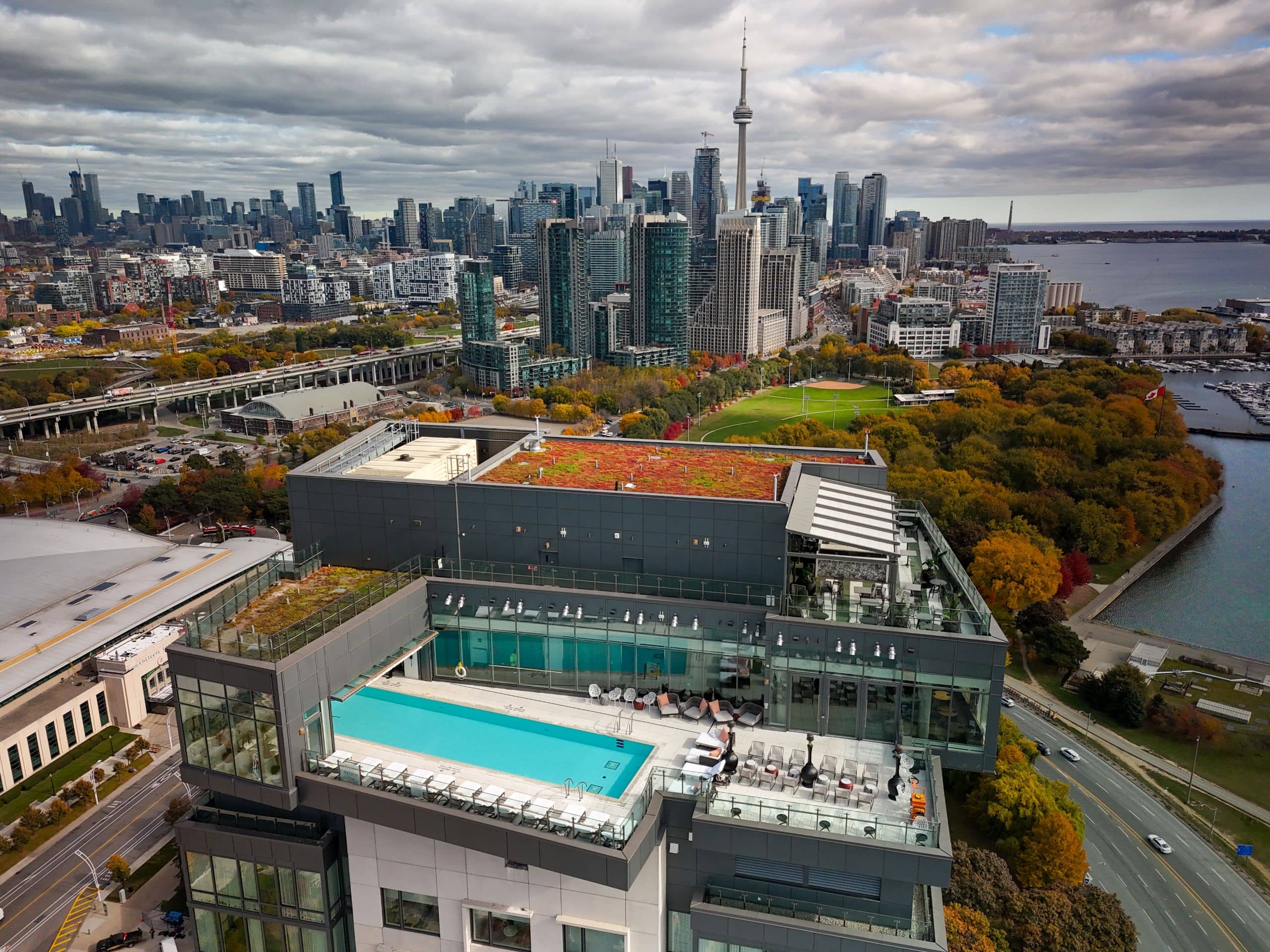 Rooftop Restaurant in Toronto | Hotel X Toronto