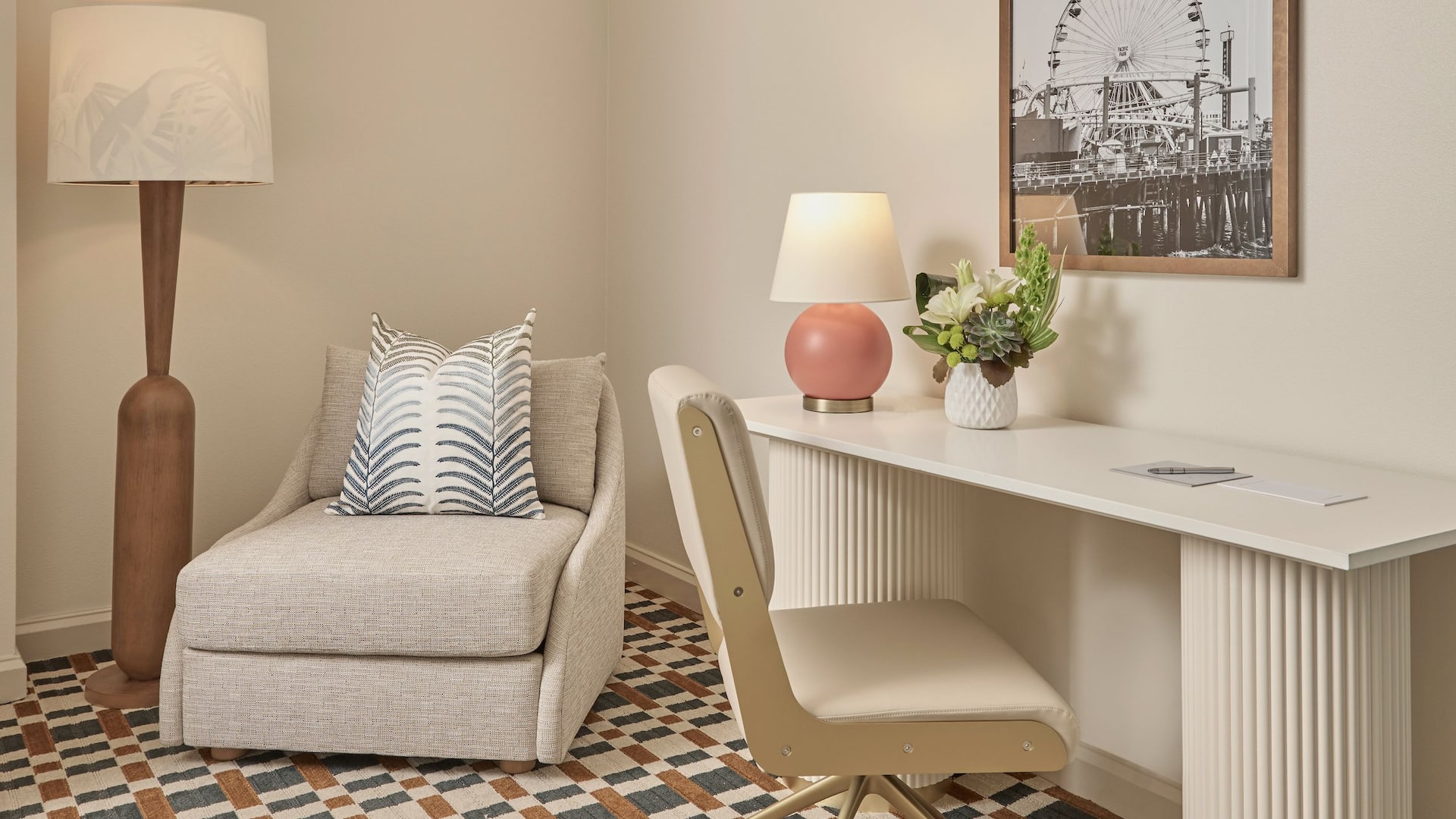 Santa Monica Hotel Rooms | Hyatt Centric Delfina Santa Monica