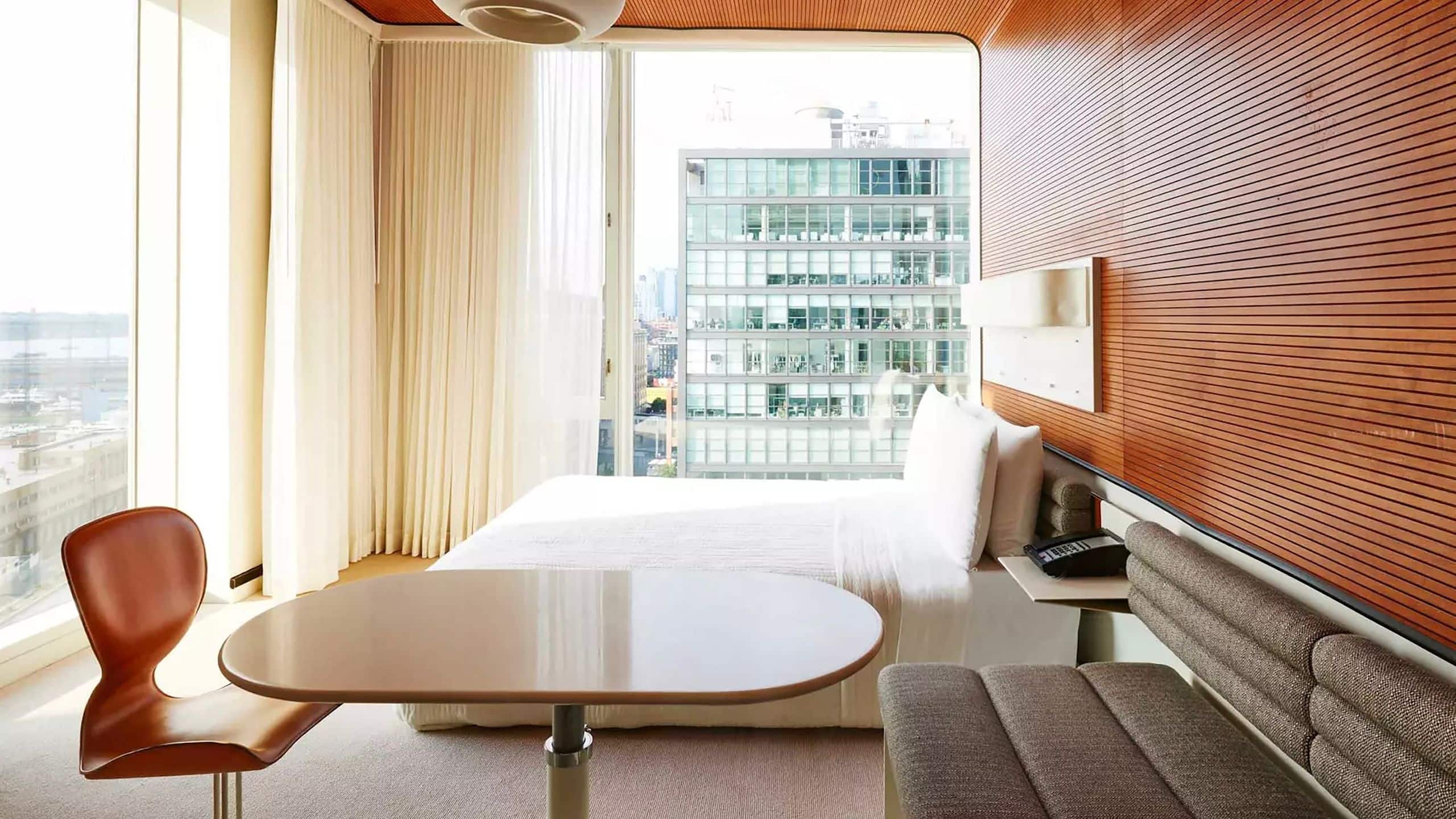 The Standard, High Line | Luxe Hotel Rooms & Suites | Hyatt