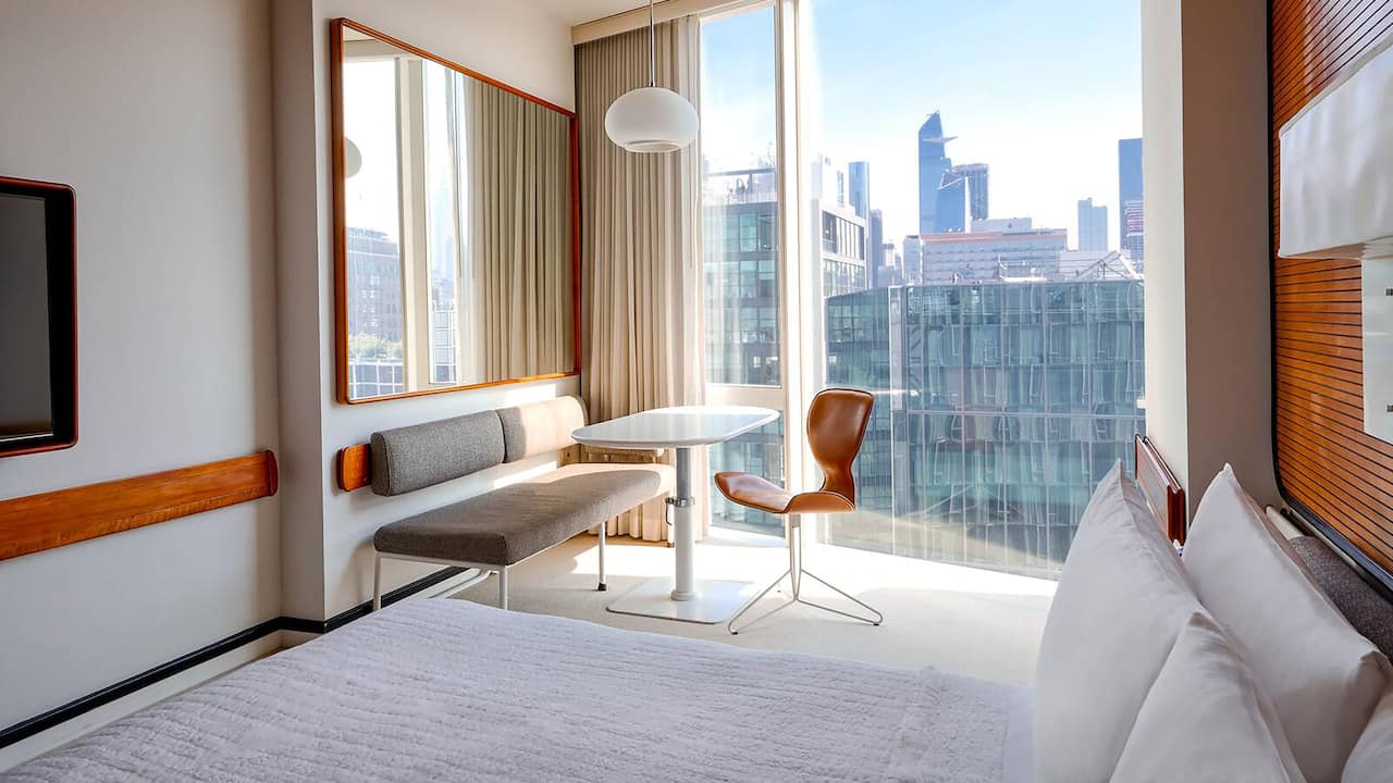 The Standard, High Line | Luxe Hotel Rooms & Suites | Hyatt