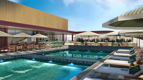 Luxury Hotel in Rome with Rooftop & Pool | Hyatt Regency Rome Central