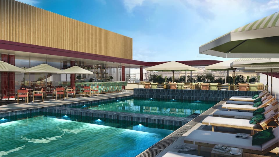 Luxury Hotel in Rome with Rooftop & Pool | Hyatt Regency Rome Central