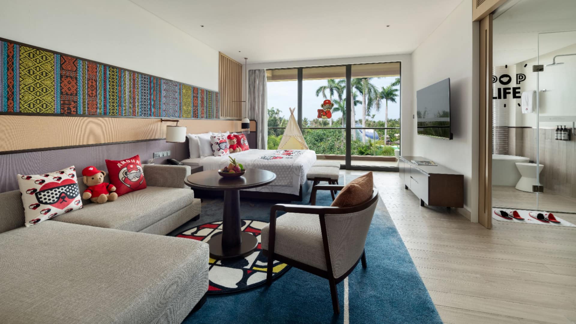 Beachfront Resort at Sanya Bay, West Sanya｜Hyatt Regency Sanya Tianli Bay