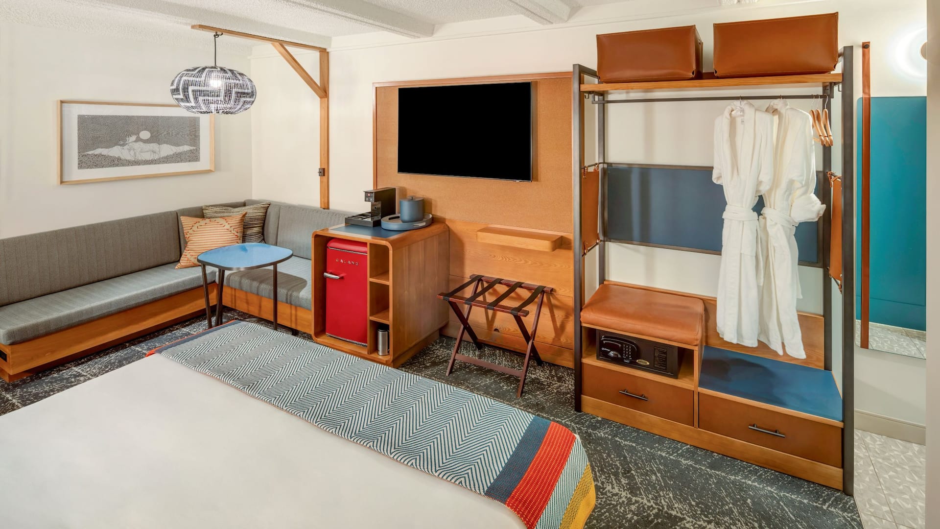 Boutique Hotel in Downtown Anchorage, AK | The Wildbirch Hotel