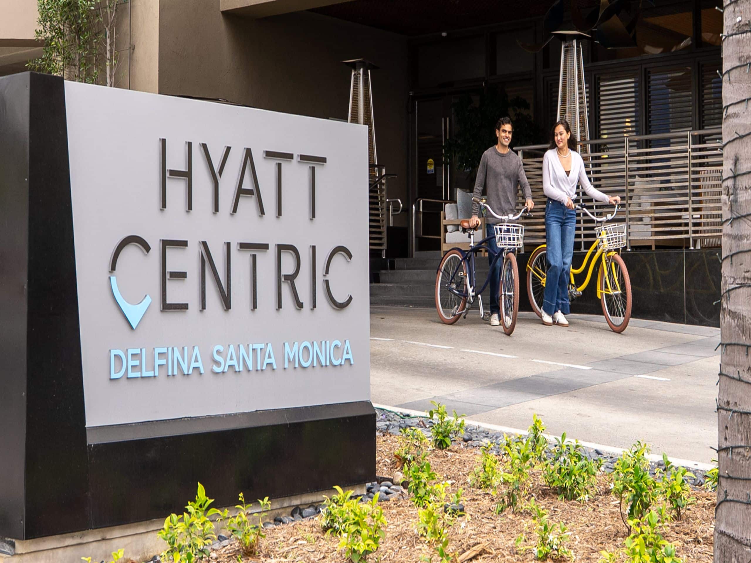 Santa Monica Hotel Restaurants | Hyatt Centric Delfina Santa Monica