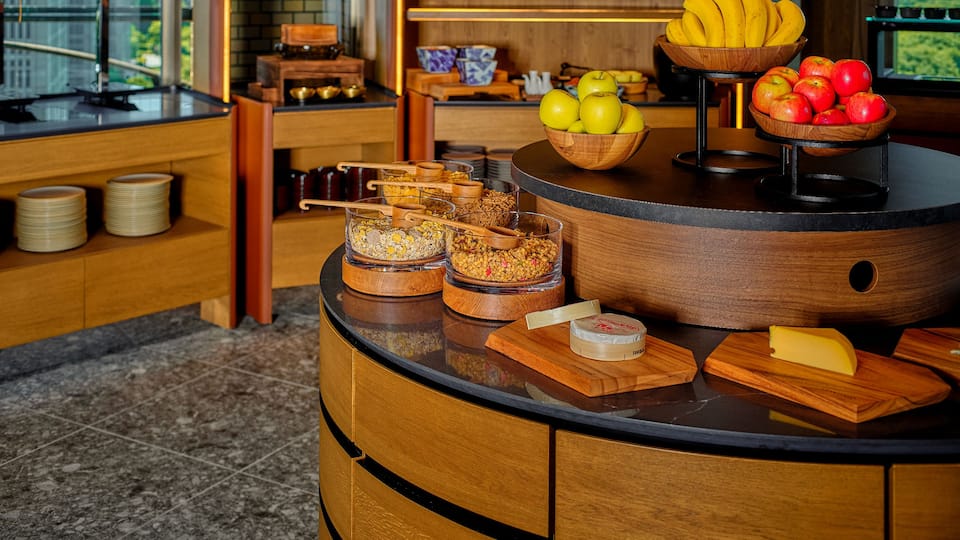 Regency Club Lounge | Hyatt Regency Tokyo