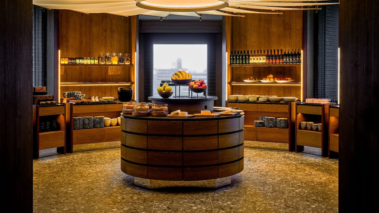 Regency Club Lounge | Hyatt Regency Tokyo