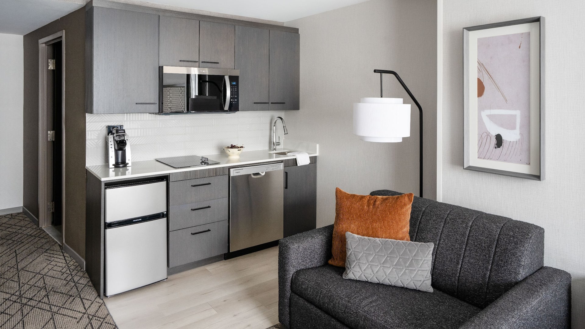 Hotel near Washington, DC Convention Center | Hyatt House Washington DC ...